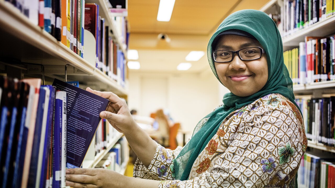 ISS Library | International Institute of Social Studies | Erasmus ...