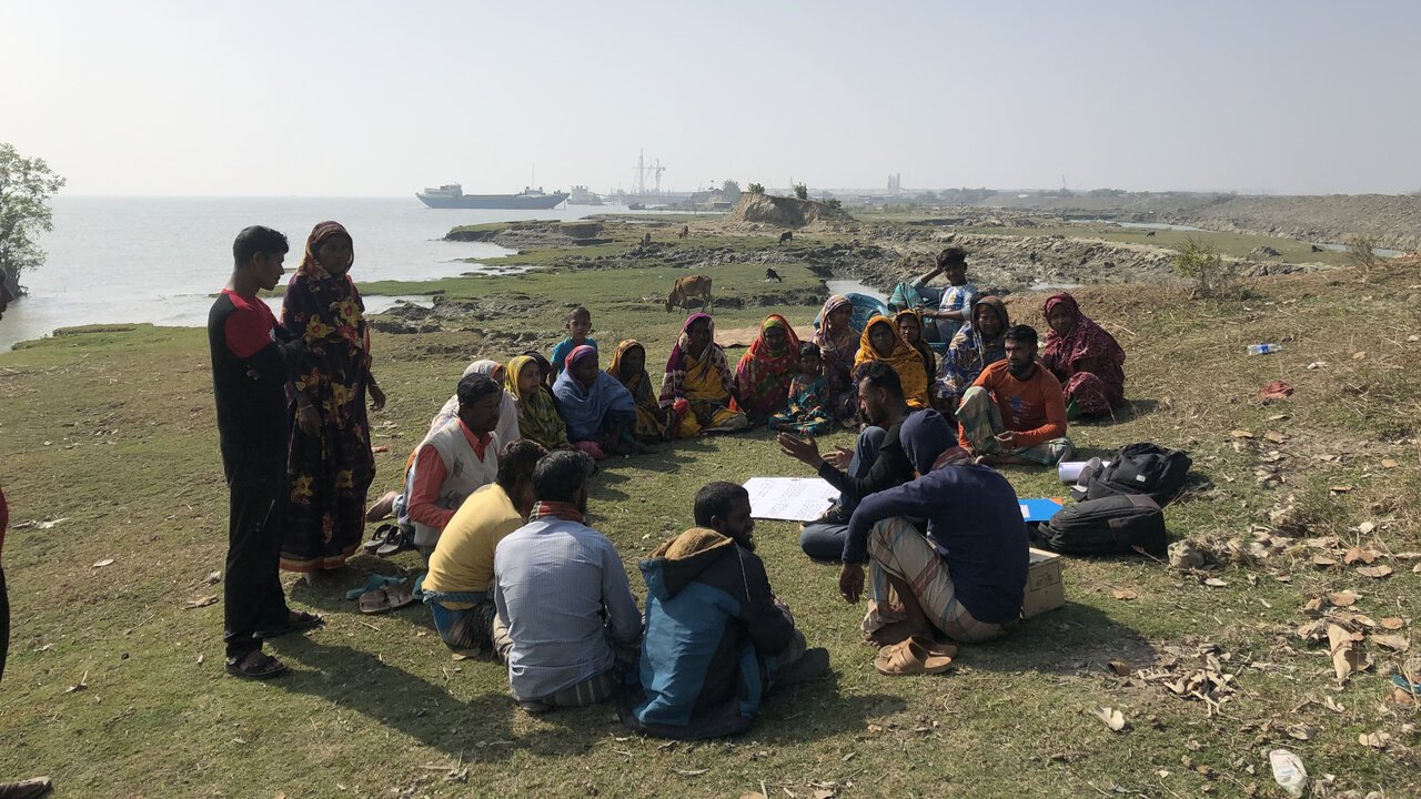 Ensuring humanitarian accountability: Lessons in success and failure ...